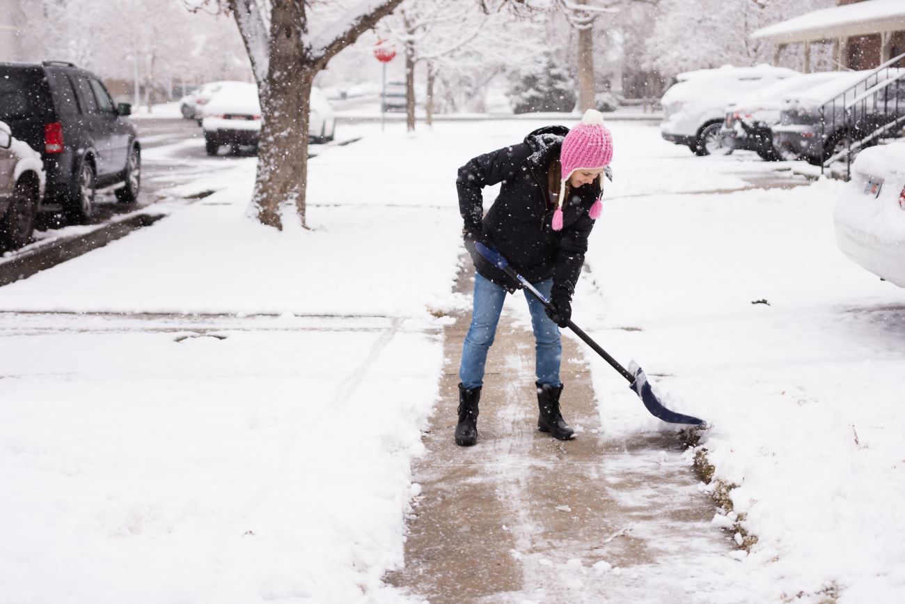 7 Chore Ideas for Kids this Winter | Mydoh