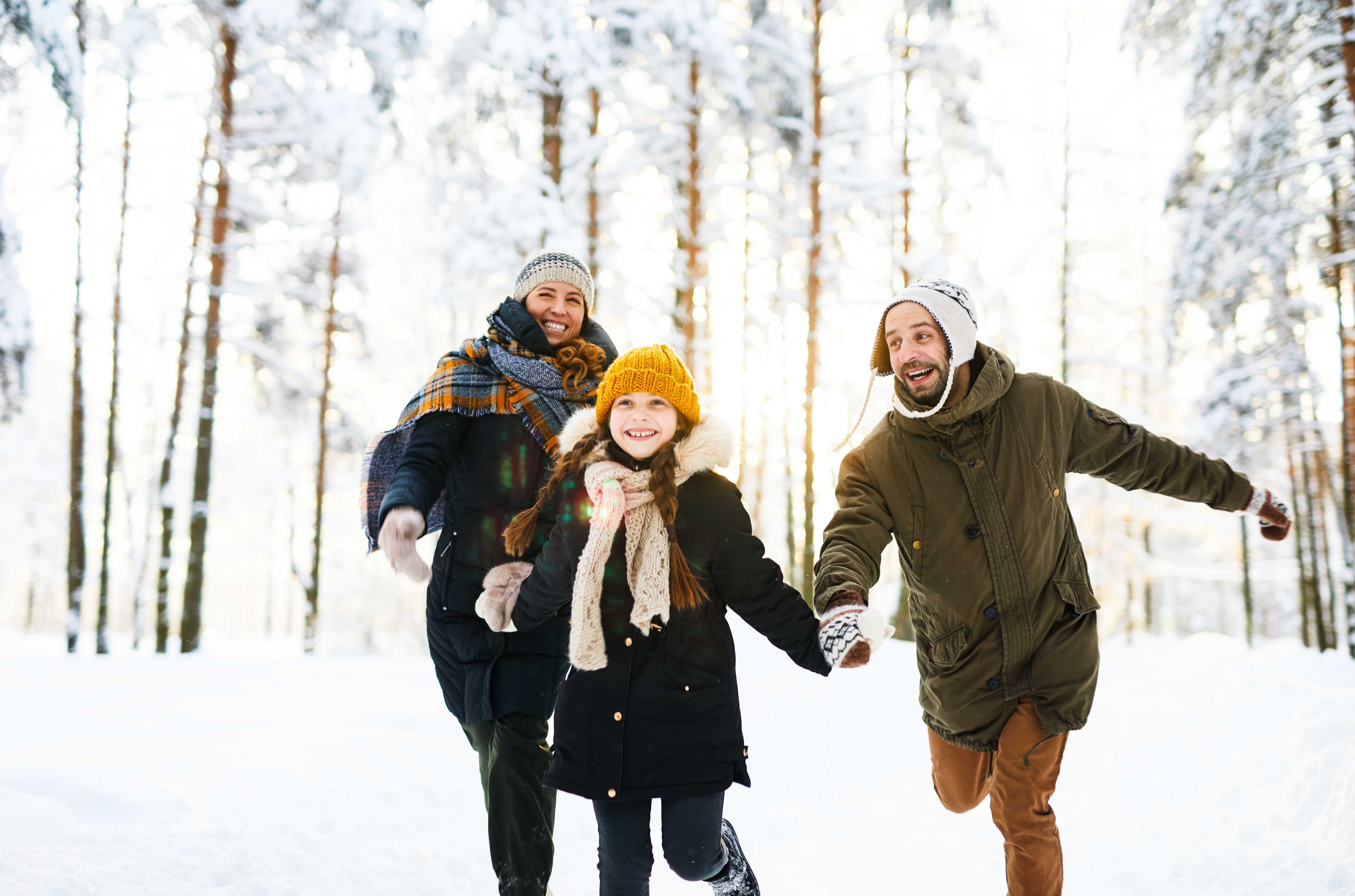 Fun and Cheap Winter Activities for Kids | Mydoh